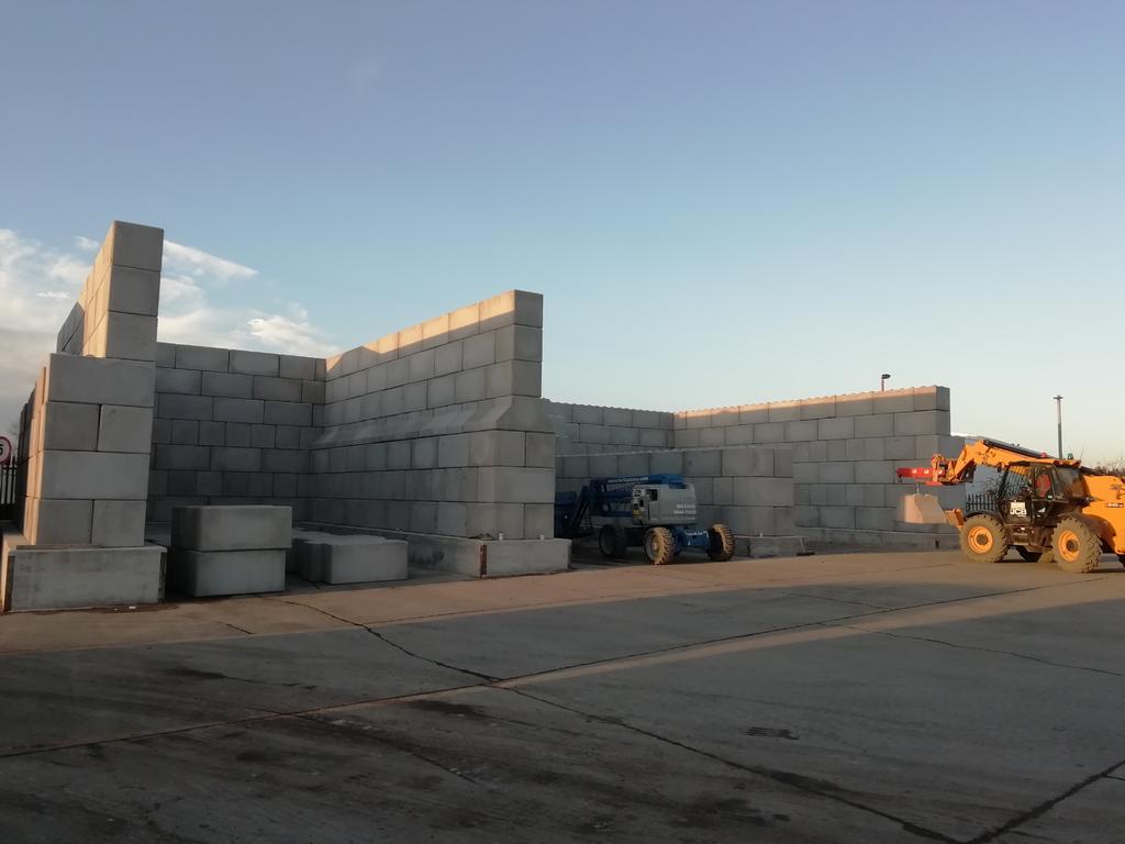 Elite legato blocks star in new bunker facility build | Hub-4