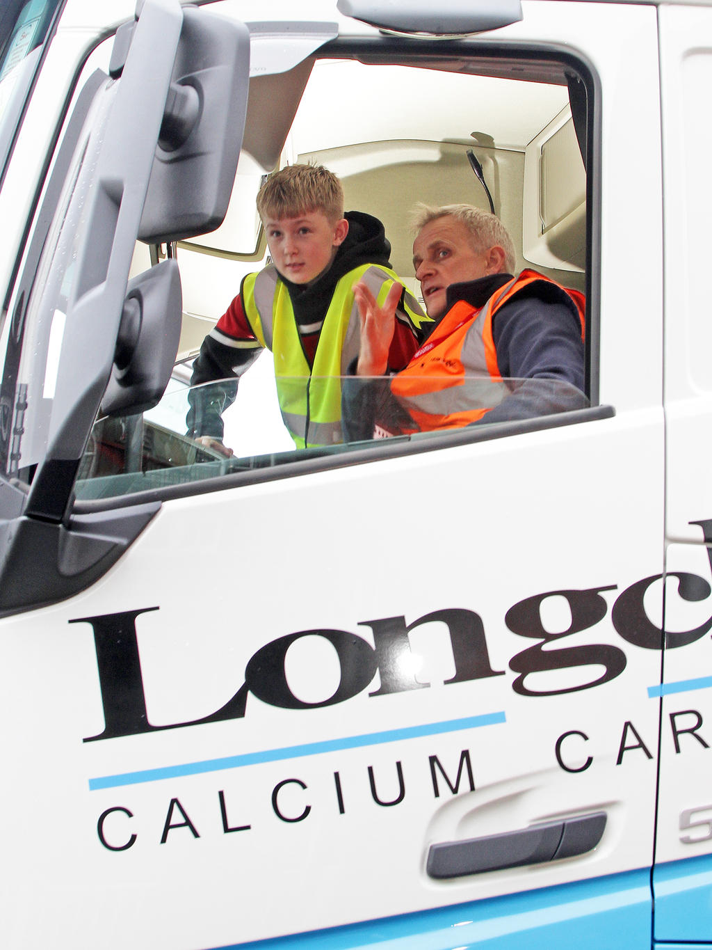 It's National Road Safety Week - Longcliffe drives home road safety ...